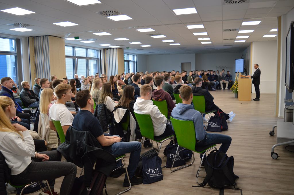 PHWT trotzt mit steigenden Anmeldezahlen dem Trend - PHWT | Deine duale ...